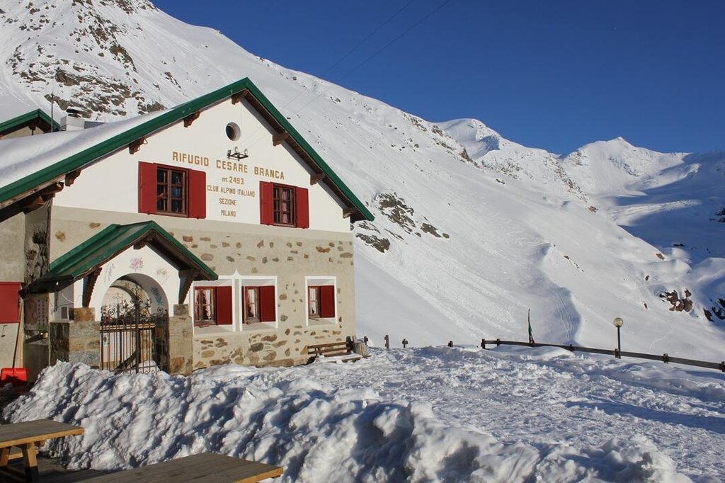Rifugio Branca Cesare e Martinelli Genesio