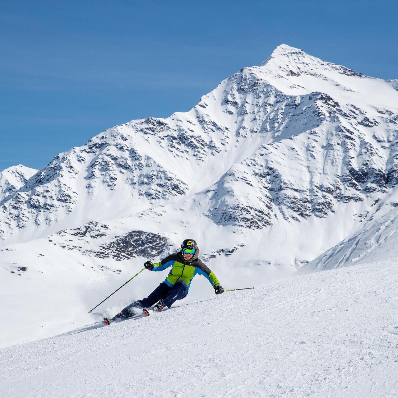 Skiing map (summer and winter)